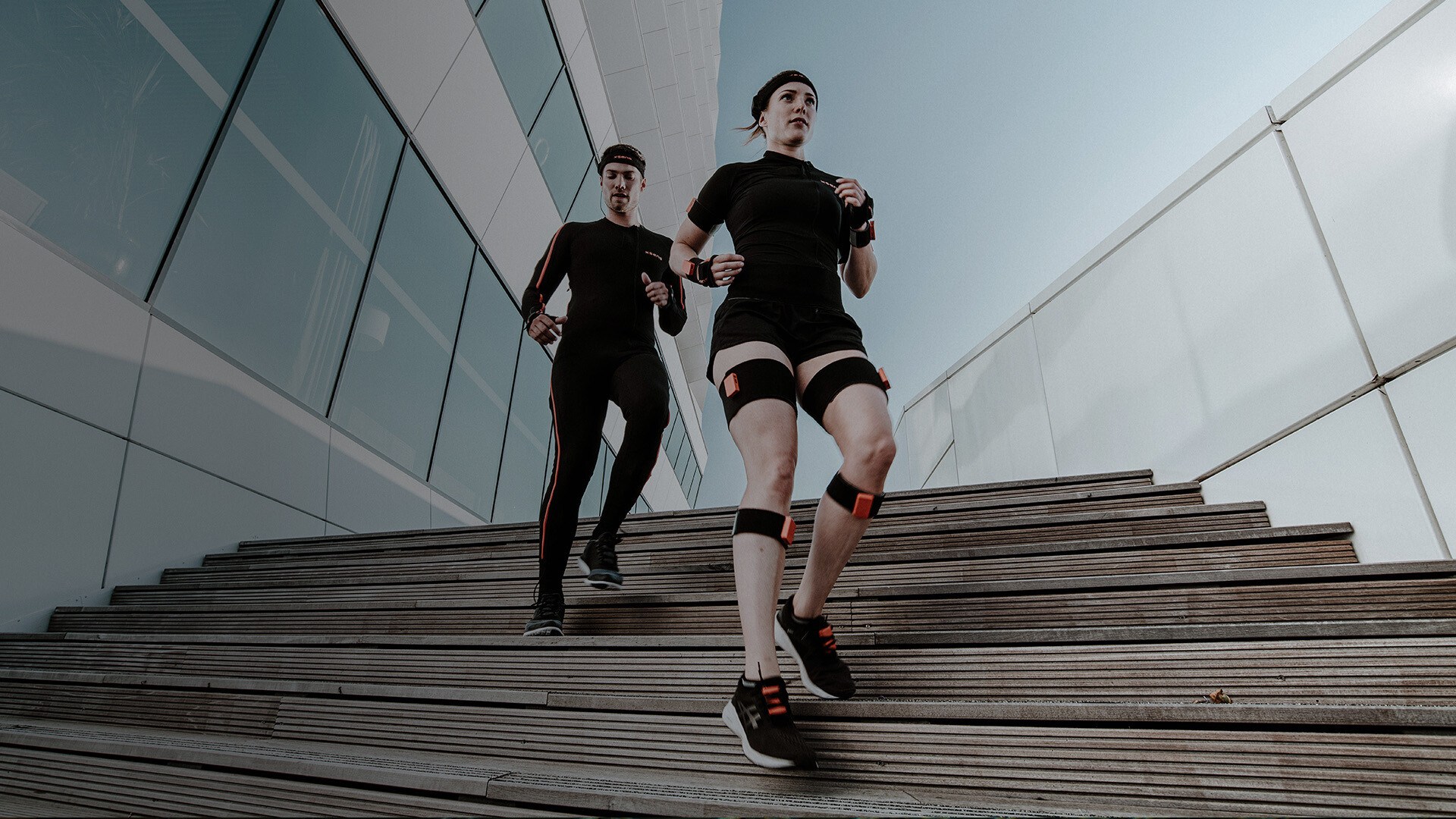 Free Walking and Running Mocap Data | Xsens
